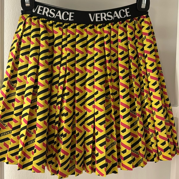 Versace | Bottoms | Girls A Yellow And Black Logo Versace Skirt With ...